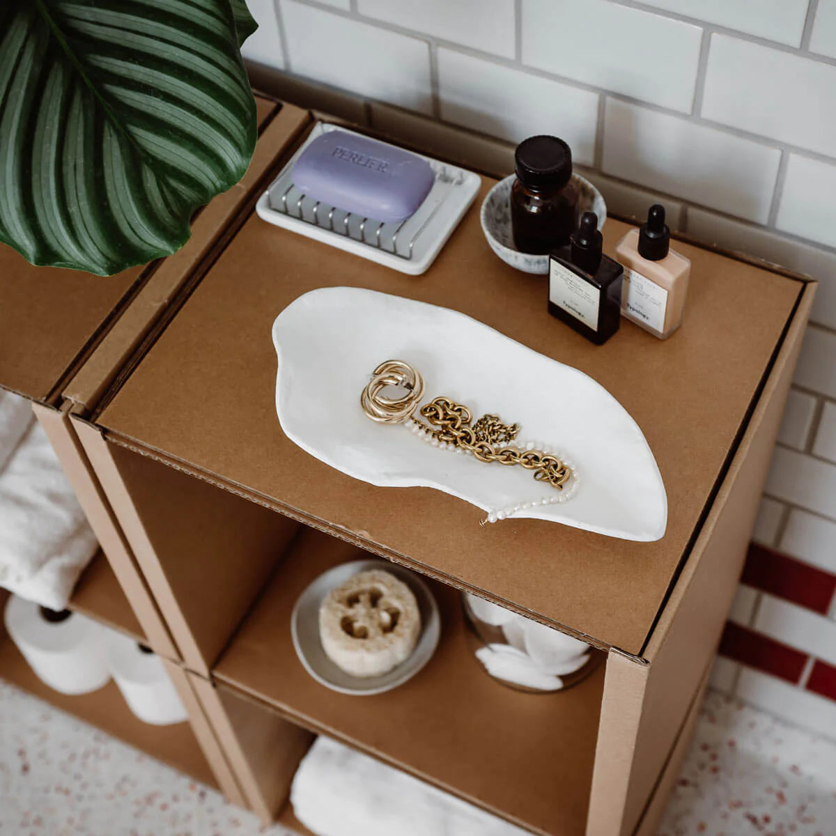 ROOM IN A BOX | Collection Storage