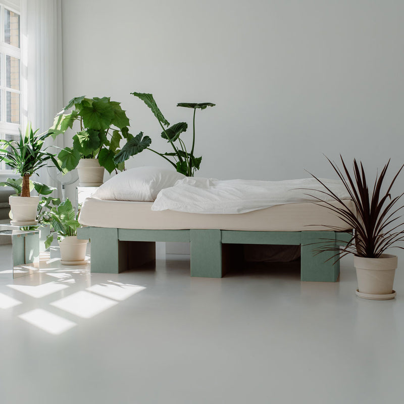 ROOM IN A BOX | GRID Bed